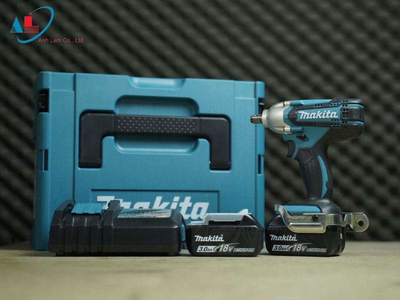 Máy siết bu lông dùng pin 18V Makita DTW190RFJX